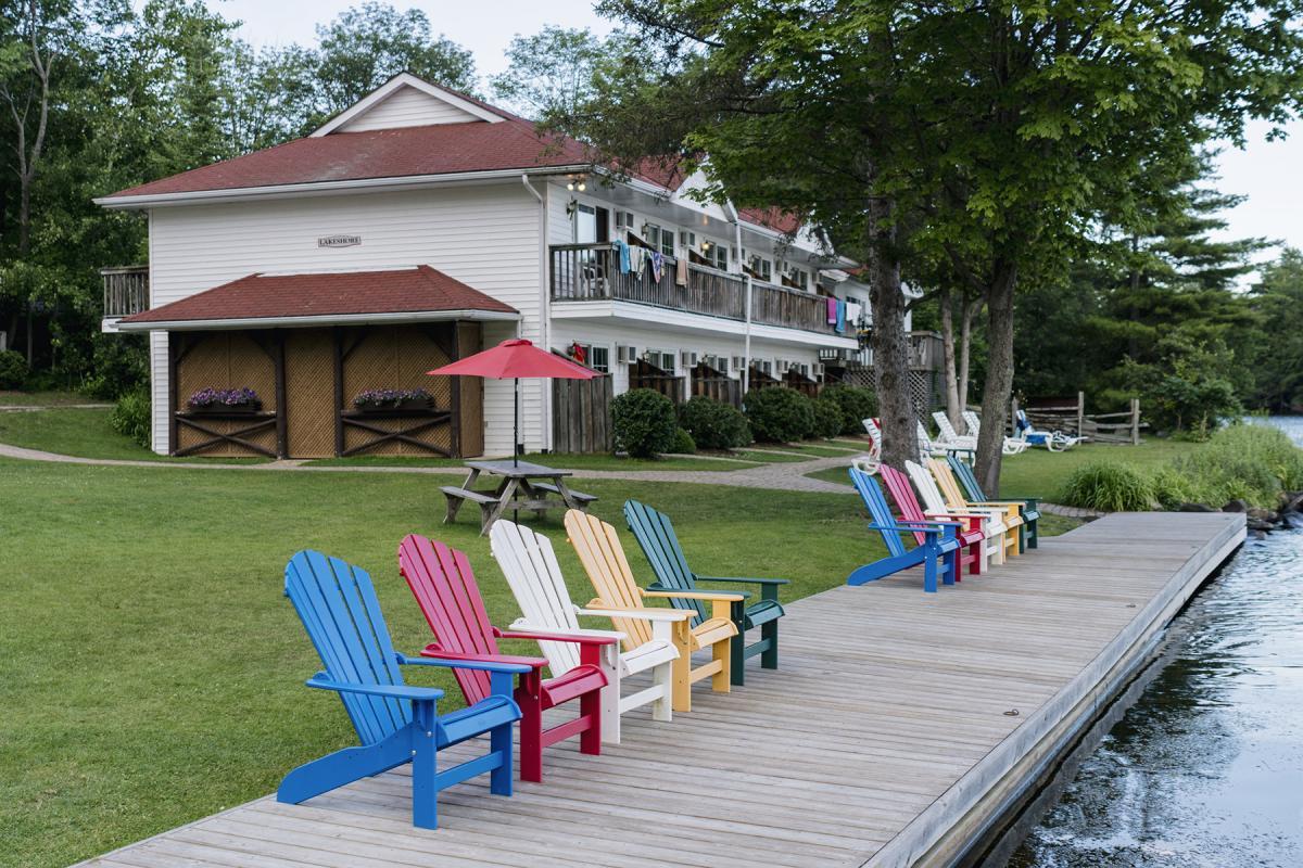 The Perfect Muskoka Resort for a Family Reunion - Severn Lodge